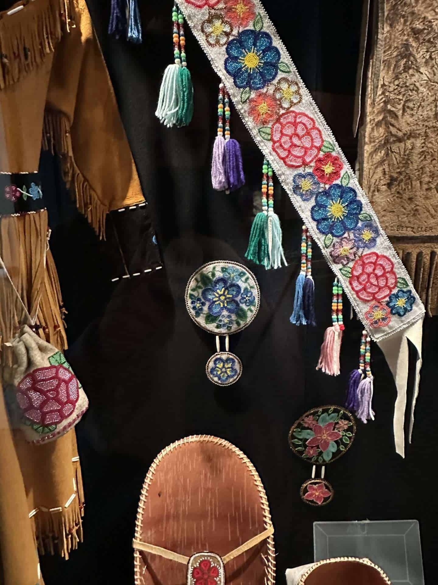 Top Reasons to Visit Alaska in the Shoulder Season - Adventures with Carli